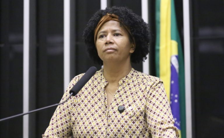 Comissão aprova direito a tratamento de câncer no estado onde mora o ...