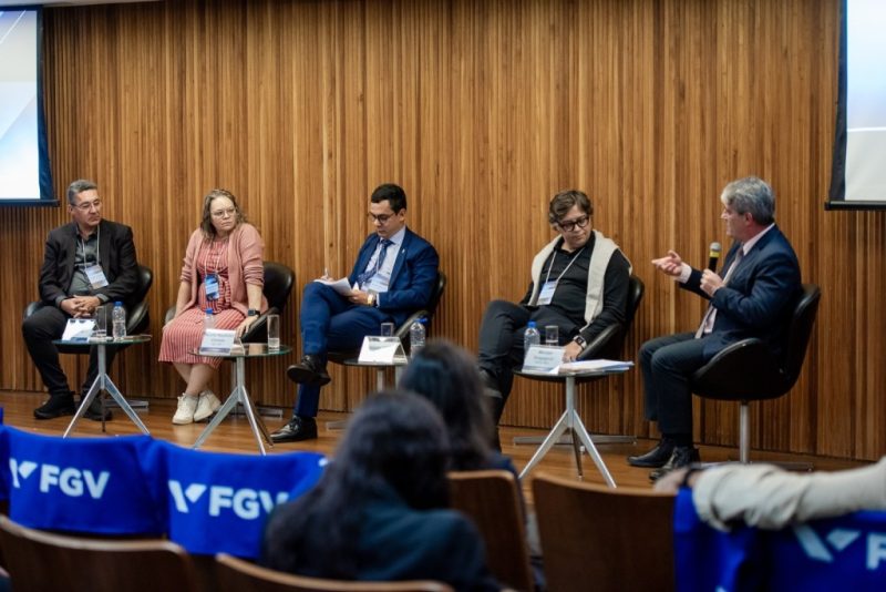 MEC debate expansão e qualidade da educação superior e da EPT
